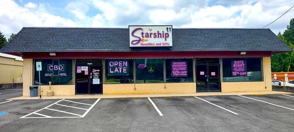 STARSHIP - Updated September 2025 - 46 Photos - 1682 Hwy 138 NE ...