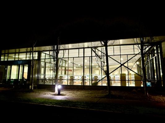 FAIRWOOD LIBRARY - Updated December 2025 - 24 Photos & 35 Reviews ...