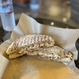 CAFE VALER - Updated December 2025 - 1234 Photos & 1059 Reviews - 112 ...