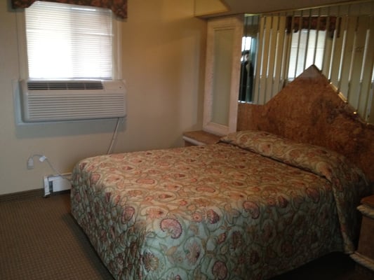 STATEN ISLAND MOTOR LODGE - Updated September 2025 - 10 Photos - 481 ...