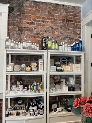 THE MAKEUP ALTAR - 51 Photos - 114 S 11th St, Nashville, Tennessee ...