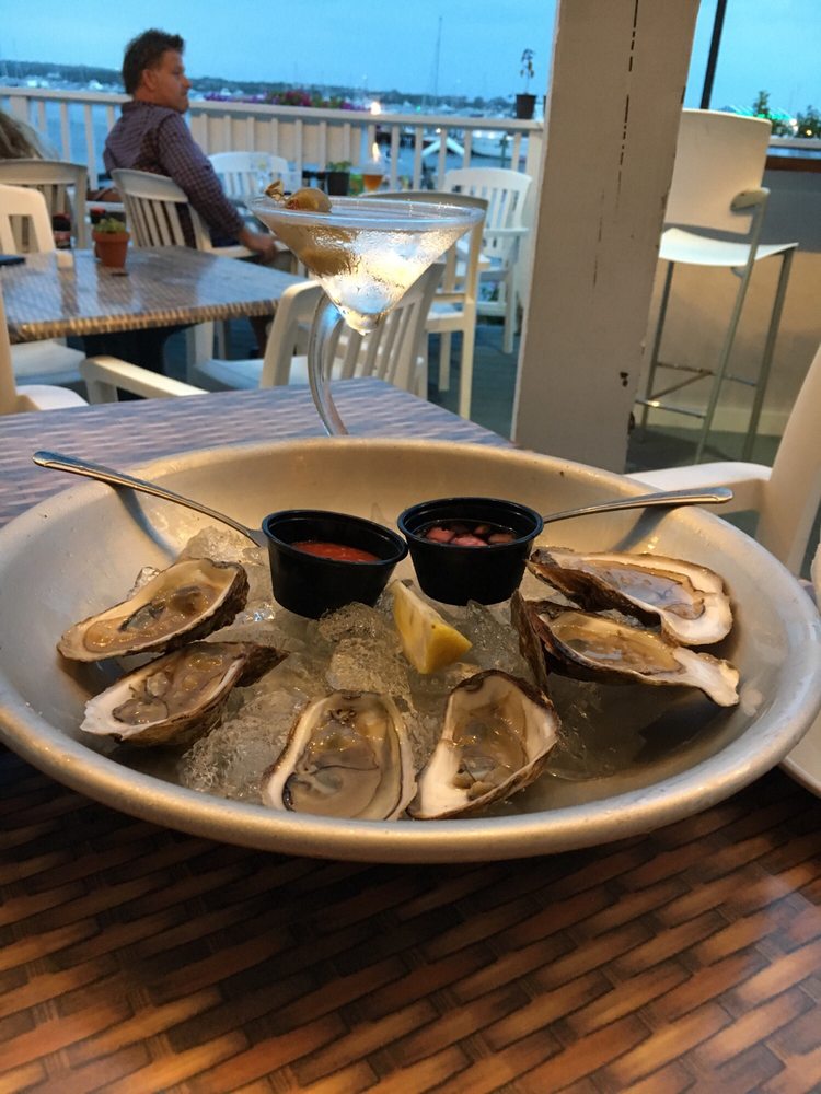 BLOCK ISLAND OYSTER BAR AND GRILL - 29 Photos & 17 Reviews - 251 Spring ...
