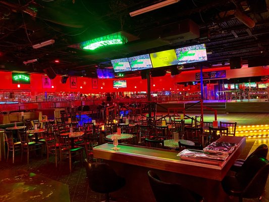 THE RED ROOSTER - Updated January 2026 - 44 Photos & 41 Reviews - 13334 ...