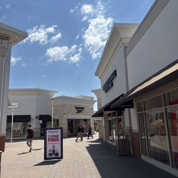 GRAND PRAIRIE PREMIUM OUTLETS - Updated December 2025 - 153 Photos ...