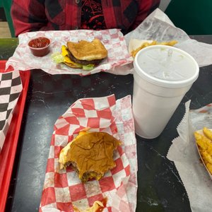 CF JONES CLASSIC CAFE - 20 Photos & 14 Reviews - 976 W. Pine Street ...