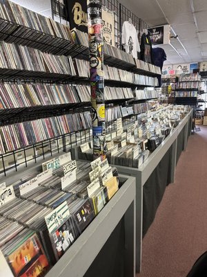 RECORD REUNION - Updated December 2025 - 13 Reviews - 10 Hawks Nest Plz ...