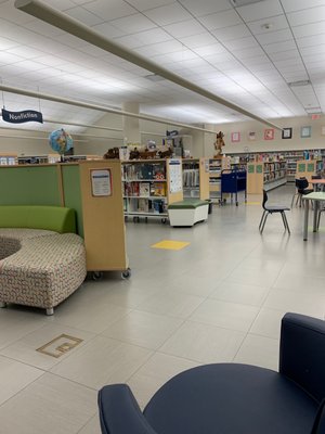 BARBARA BUSH BRANCH LIBRARY - Updated November 2025 - 23 Photos & 33 ...