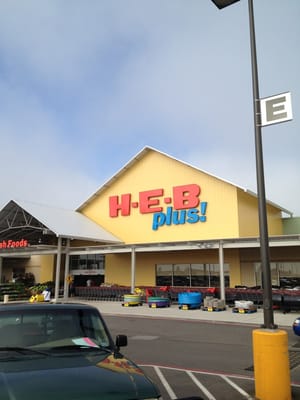 H-E-B PLUS - Updated December 2025 - 10 Photos & 19 Reviews - 19337 ...