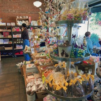 LITTLE FLOWER - Updated August 2025 - 880 Photos & 674 Reviews - 1424 W ...