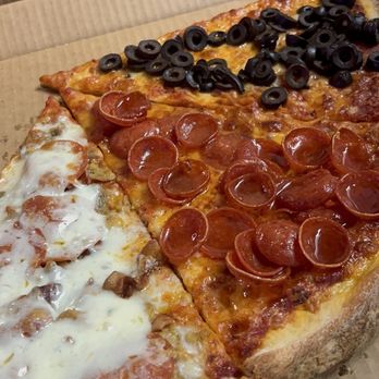 SOLAR SLICE PIZZA - Updated January 2026 - 100 Photos & 55 Reviews ...