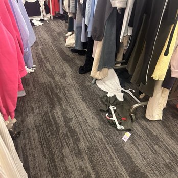 TARGET - Updated December 2025 - 53 Photos & 93 Reviews - 7845 N ...