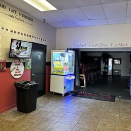 MAW N’ PAW BBQ - Updated July 2025 - 249 Photos & 423 Reviews - 2686 N ...