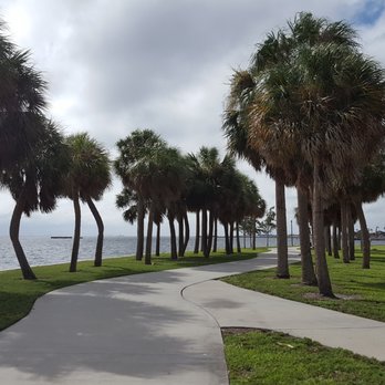 NORTH STRAUB PARK - Updated March 2025 - 123 Photos & 18 Reviews - 400 ...