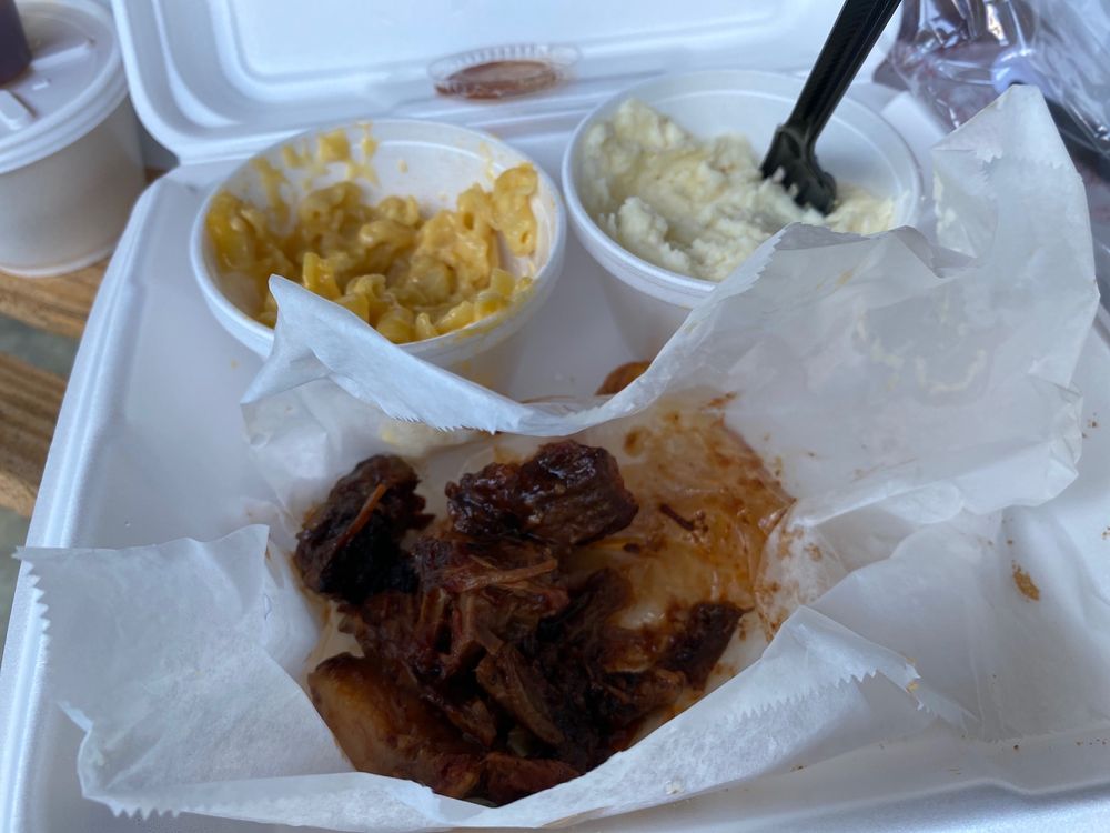 LEGENDS EXPRESS - Updated July 2025 - 13 Reviews - 904 N Military Ave ...