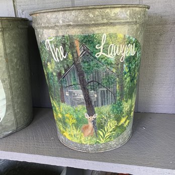 DEVYNS CREEMEE STAND - Updated December 2025 - 30 Photos & 17 Reviews ...