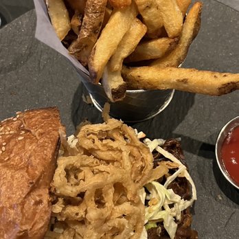 PROHIBITION SOCIAL HOUSE - Updated December 2025 - 44 Photos & 25 ...