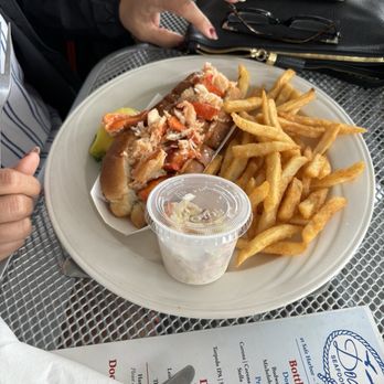 DOCKSIDE SEAFOOD & GRILLE - Updated July 2025 - 190 Photos & 221 ...