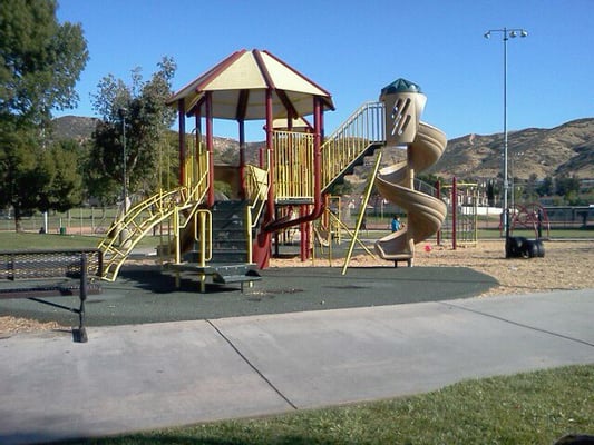 DON DAY COMMUNITY CENTER - Updated October 2025 - 16 Photos - 14501 ...