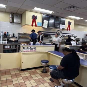 KEWPEE LUNCH - Updated December 2025 - 131 Photos & 159 Reviews - 520 ...