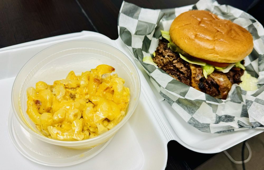 SMASH N DASH - Updated May 2025 - 14 Photos - 1919 Creighton Rd ...