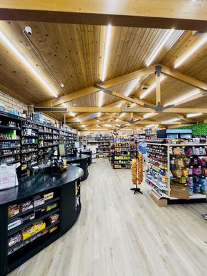 DIVINE MARKET - Updated December 2025 - 67 Photos & 45 Reviews - 20508 ...