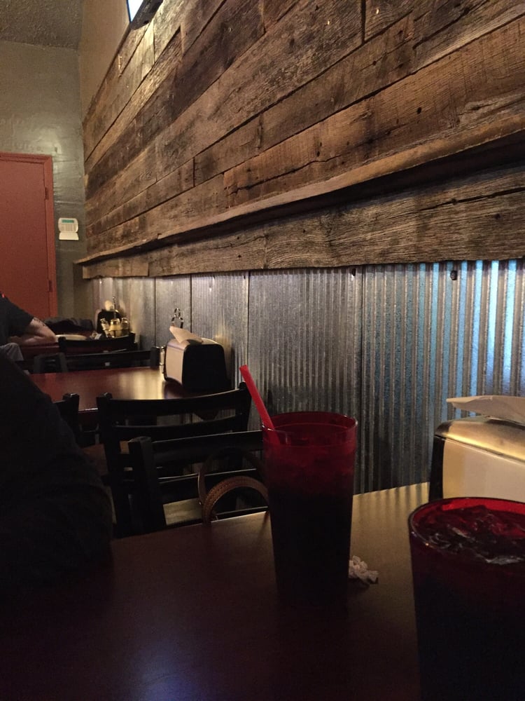 Steam Engine Pizza Pub, Irvine | Roadtrippers