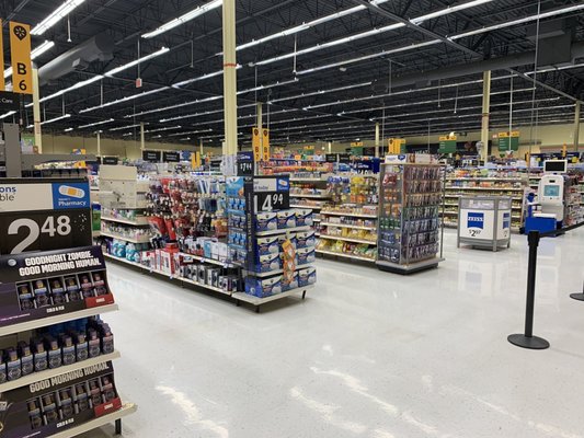 WALMART NEIGHBORHOOD MARKET - 14 Photos & 19 Reviews - Drugstores ...