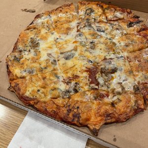 PIRRONE’S PIZZERIA - Updated December 2025 - 100 Photos & 169 Reviews ...