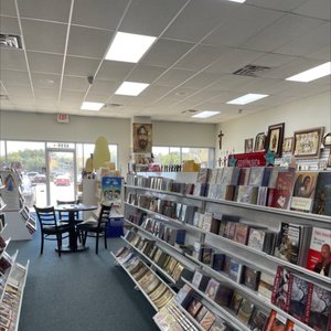 VERITAS CATHOLIC BOOKSTORE - Updated May 2025 - 14 Reviews - 2950 ...