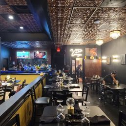 TAILORED SMOKE CIGAR LOUNGE - Updated May 2026 - 66 Photos & 25 Reviews ...