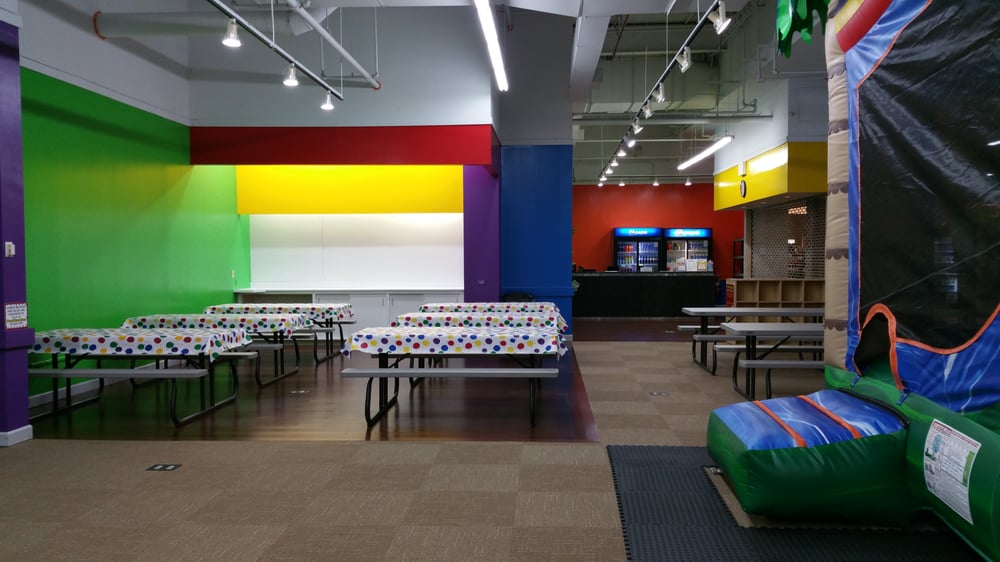 FUNFLATABLES - JOLIET - 13 Photos - 3340 Mall Loop Dr Space 1168 ...