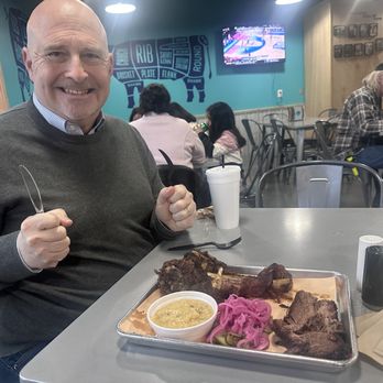 BRAZEN QUE - Updated June 2025 - 47 Photos & 18 Reviews - 5172 Bradford Hicks Dr, Livingston ...