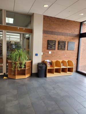 AVON FREE PUBLIC LIBRARY - Updated July 2025 - 108 Photos & 10 Reviews ...