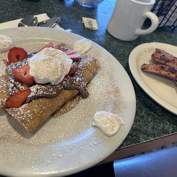 FLAMES COFFEE SHOP - Updated May 2025 - 240 Photos & 363 Reviews - 7170 ...