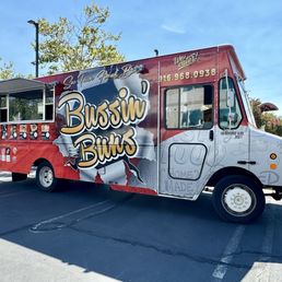 BUSSIN BUNS - Updated August 2025 - 16 Photos & 15 Reviews - Sacramento ...