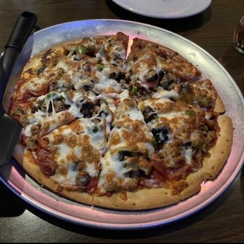 PIZZA PARLOR - Updated January 2026 - 11 Photos & 23 Reviews - 1401 NE ...