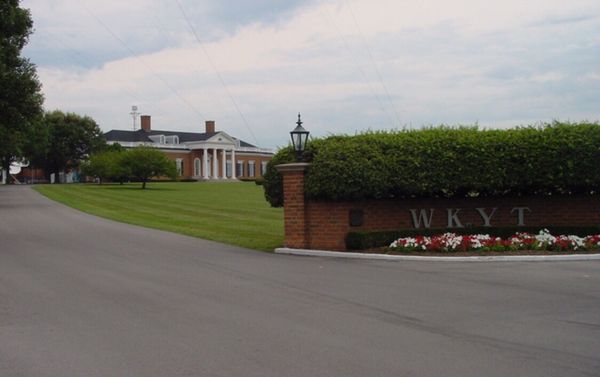 WKYT TV 27 NEWSFIRST - Updated July 2025 - 10 Photos - 2851 Winchester ...