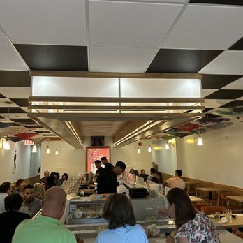 SHUMI REVOLVING SUSHI - Updated December 2025 - 104 Photos & 55 Reviews ...