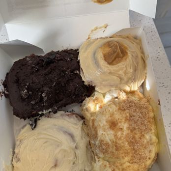 MAV’S TOP BUNS - Updated January 2026 - 51 Photos & 31 Reviews - 1092 ...