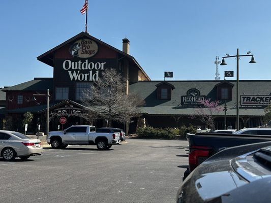 BASS PRO SHOPS - Updated October 2025 - 72 Photos & 37 Reviews - 2553 ...