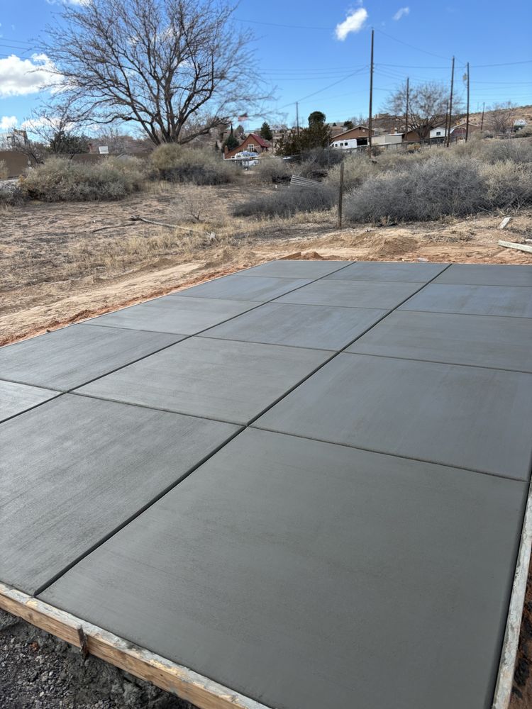 CONCRETE WORKS LLC - Updated November 2024 - 16 Photos - 1323 Ojo Sarco ...
