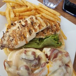 COLD SPRING DEPOT RESTAURANT - Updated June 2025 - 290 Photos & 401 ...