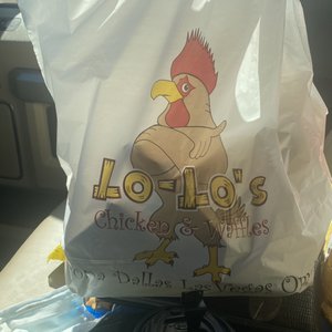 LO-LO’S CHICKEN & WAFFLES - 1943 Photos & 2259 Reviews - Southern ...