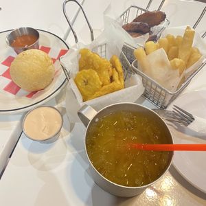 DOÑA MARIA - DOMINICAN CUISINE - 93 Photos & 48 Reviews - 8140 N ...