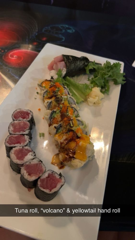 SAKURA - Updated October 2025 - 73 Photos & 99 Reviews - 1097 Old ...