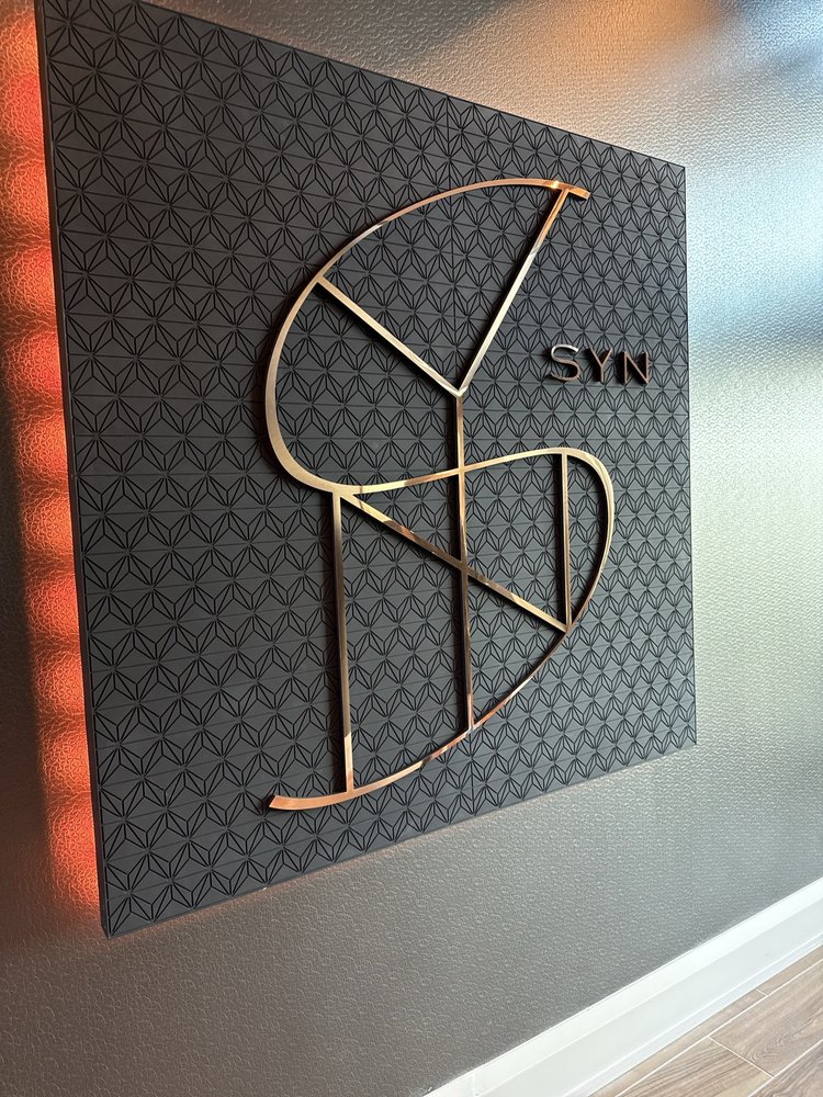 SYN ROOFTOP & BAR - Updated June 2025 - 21 Photos & 15 Reviews - 1975 ...