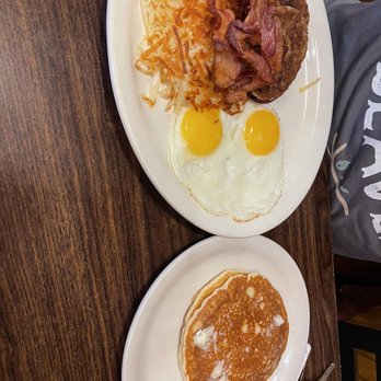 GARLAND CAFE - 77 Photos & 85 Reviews - 999 W Centerville Rd, Garland ...