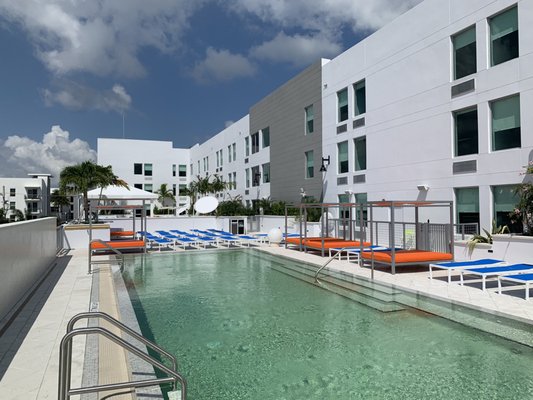 ALOFT DELRAY BEACH - 100 Photos & 24 Reviews - Hotels - 202 SE 5th ...