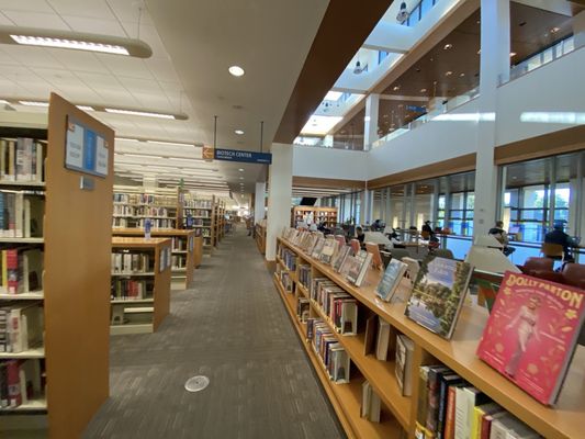 SAN MATEO PUBLIC LIBRARY - Updated December 2025 - 159 Photos & 245 ...