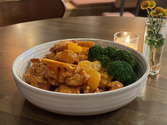 CHADA THAI LYNNWOOD - Updated December 2024 - 53 Photos & 20 Reviews ...